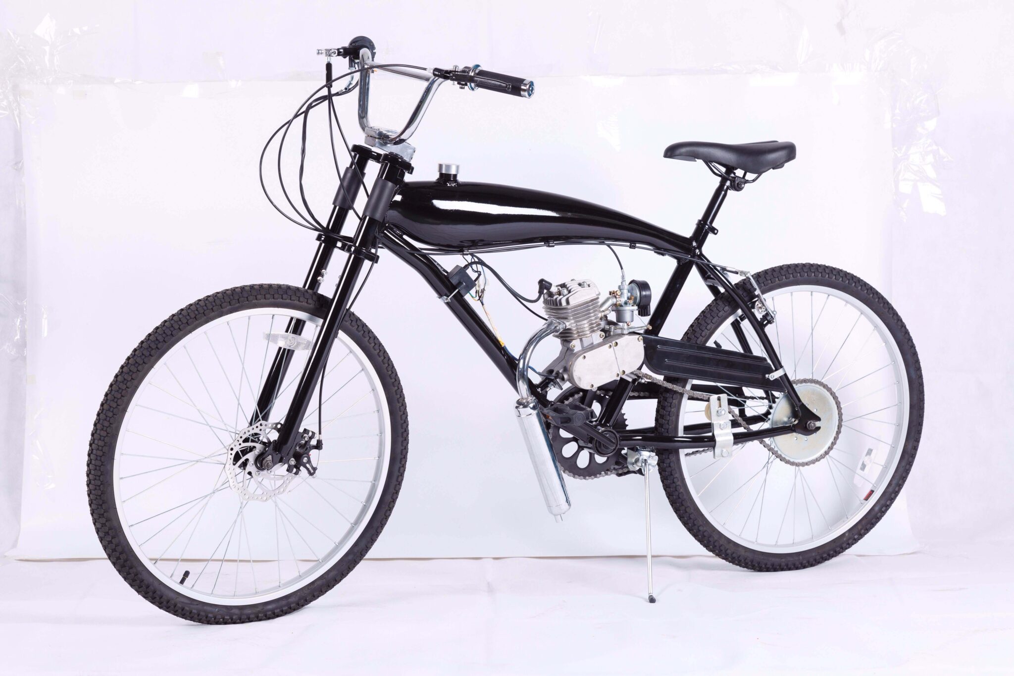 How to Start a Motorized Bicycle Without Pedaling?